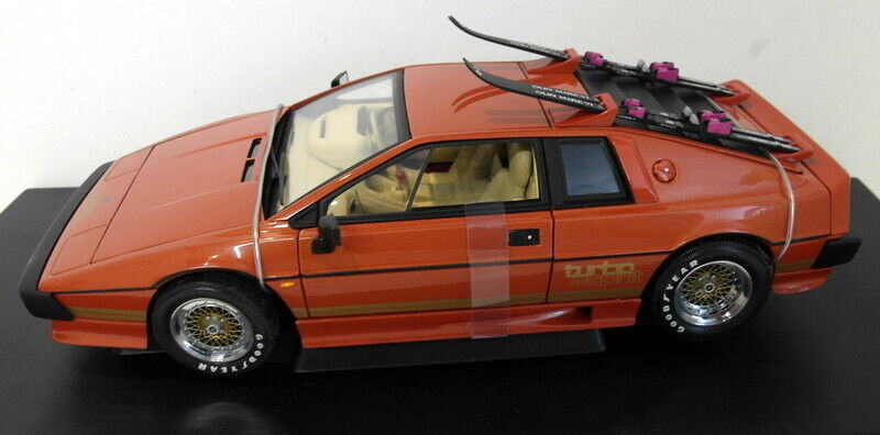 1:18 Lotus Esprit Turbo - RH Drive - James Bond - For Your Eyes Only ...