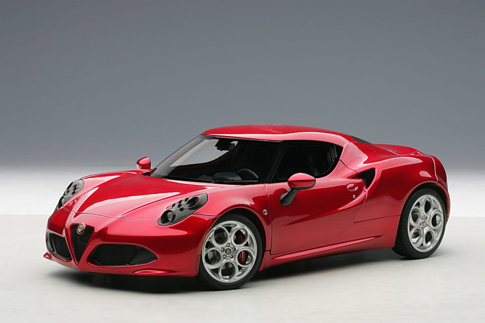 1:18 Alfa Romeo 4C - Red – Echuca Scale Model Cars