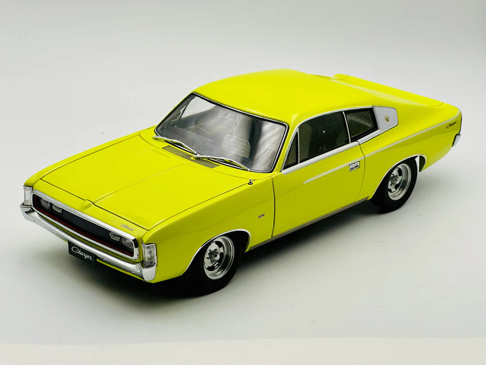 1:18 Chrysler VH Valiant E55 Charger 770 SE - 1972 - Limelight – Echuca ...