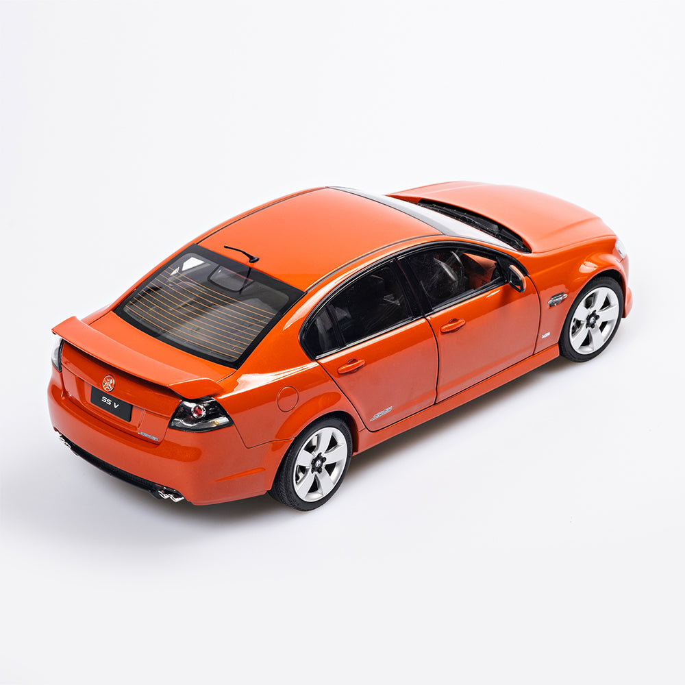 1:18 Holden VE Commodore SS V - Ignition Metallic – Echuca Scale Model Cars