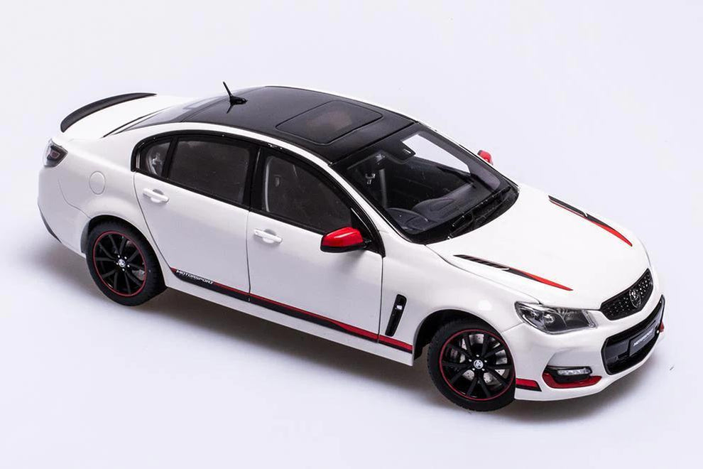 1:18 Holden VFII Commodore Motorsport Edition - 2017 - Heron White ...
