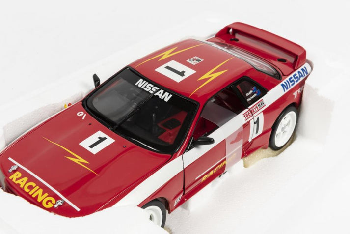 1:18 Nissan R32 Skyline GT-R #1 - 1992 - Bathurst Winner - Nissan Moto ...